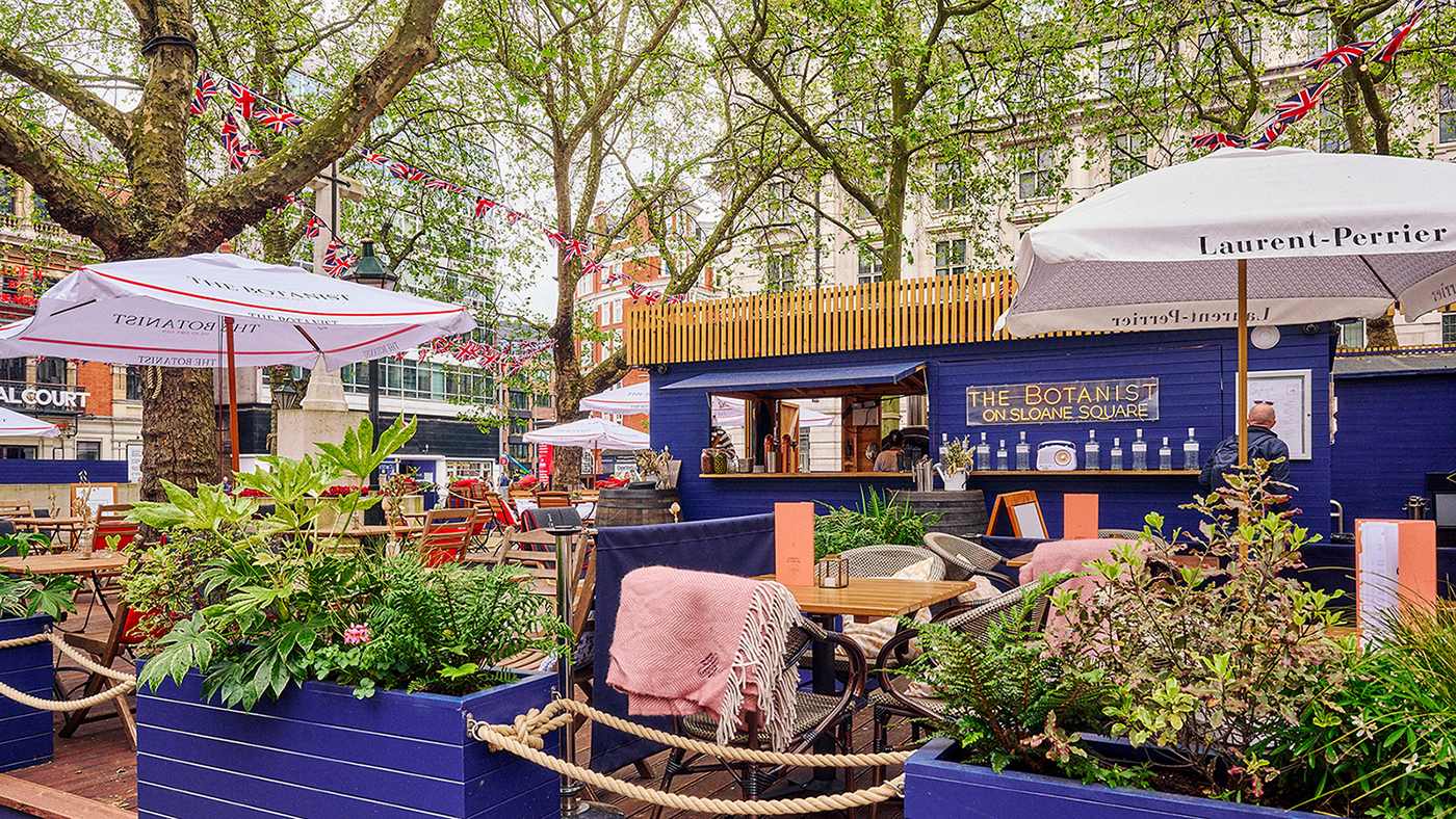 The Botanist Gin Celebrates Summer In Sloane Square - Spirited Drinks