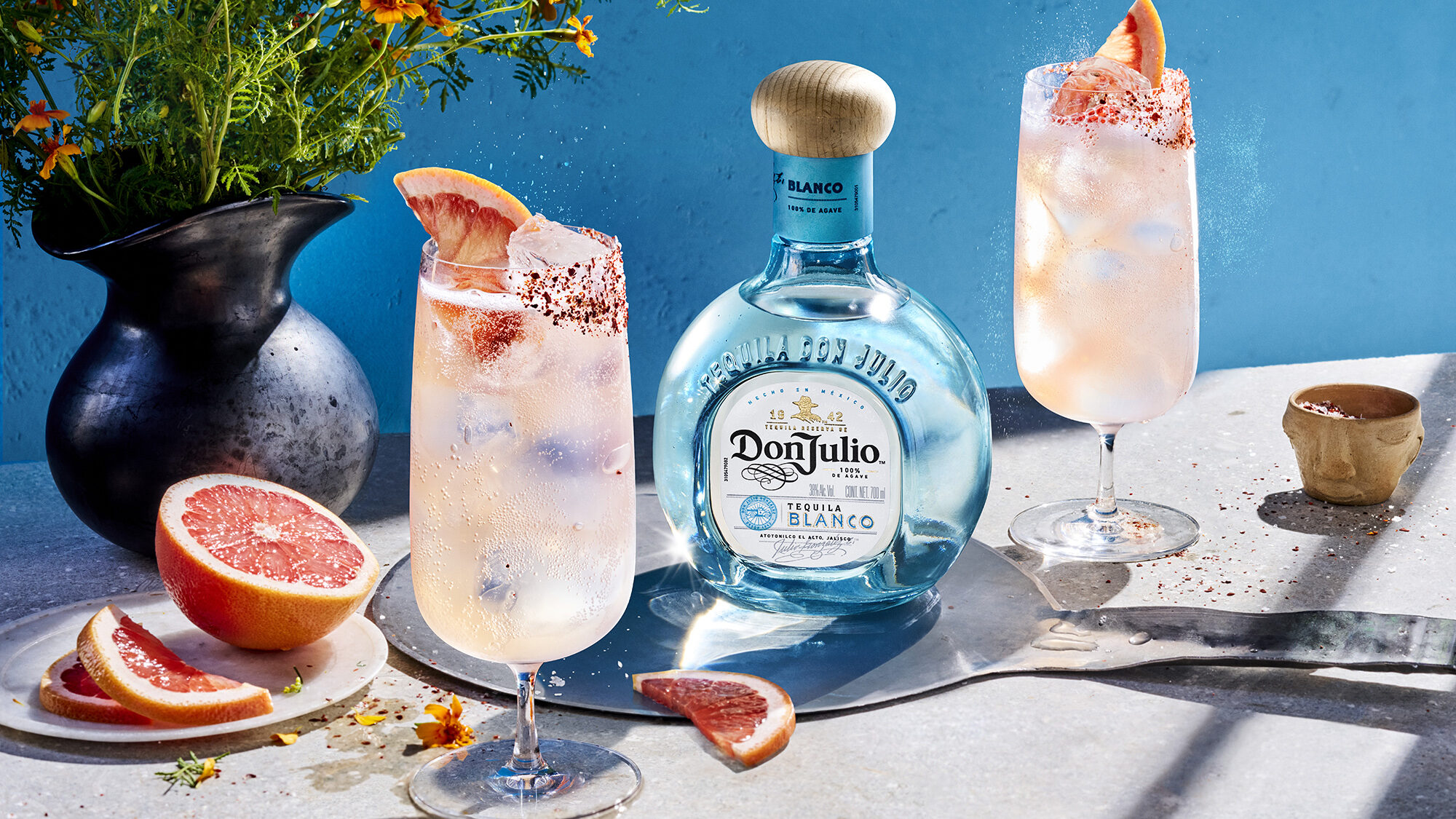Paloma Spritz: A Summer Cocktail of Tequila, Citrus, and Sparkle - Spirited Drinks